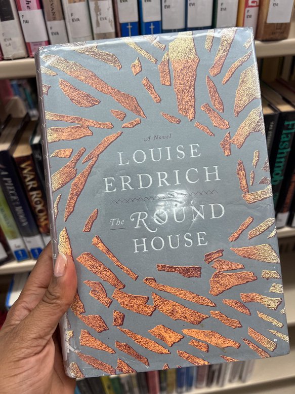 The Round House by Louise Erdrich Book Review - Verayea