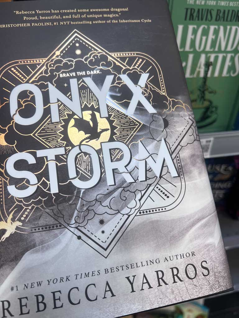Onyx Storm by Rebecca Yarros Book Review - Verayea